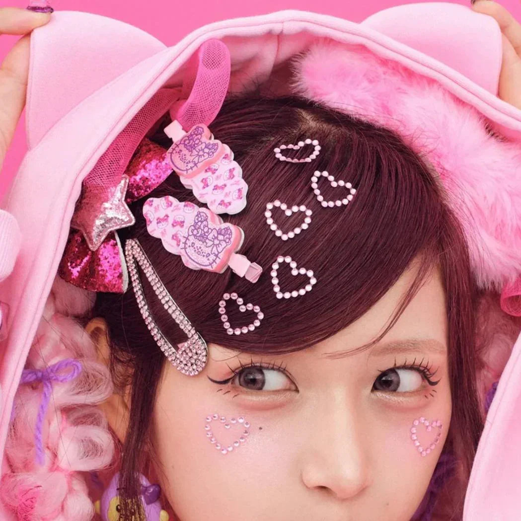 Adorable Accessories: The Cutest Girl’s Guide to Styling with Charm ...